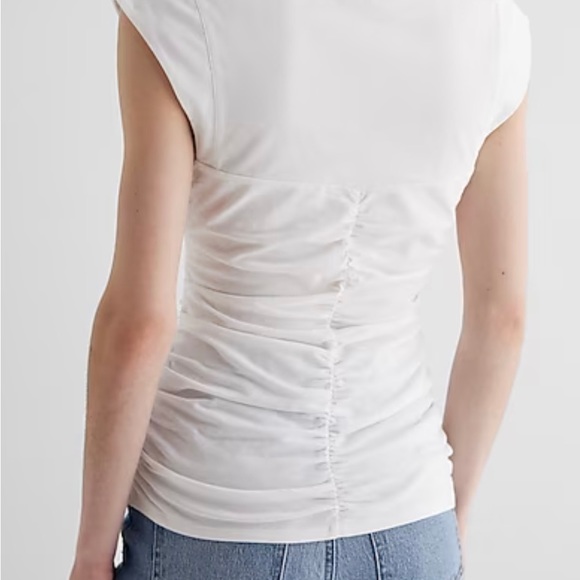 Express | Tops | Nwt White Express Skimming Crew Neck Ruched Tee | Poshmark